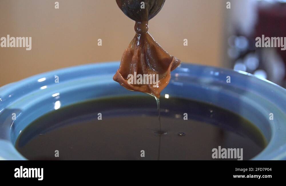 Porous bag Stock Videos & Footage - HD and 4K Video Clips - Alamy