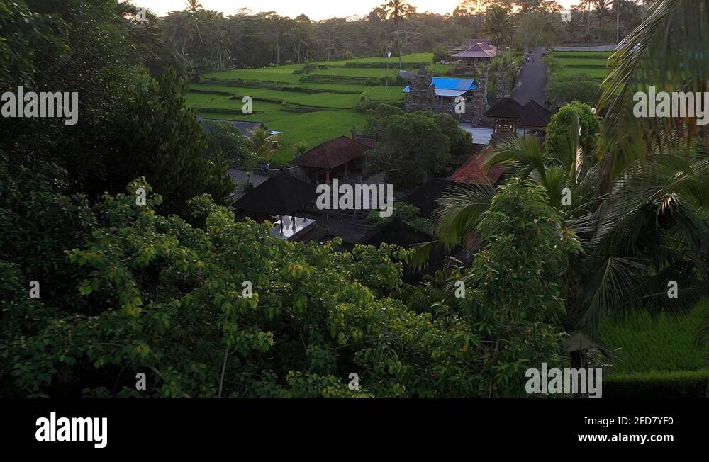 Kuta temple Stock Videos & Footage - HD and 4K Video Clips - Alamy
