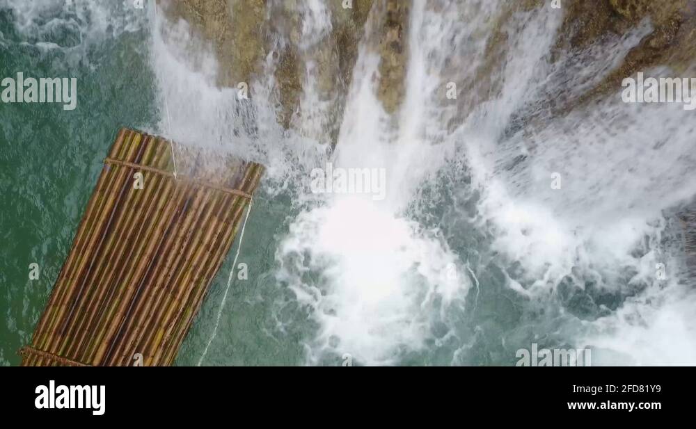 Waterfall raft Stock Videos & Footage - HD and 4K Video Clips - Alamy