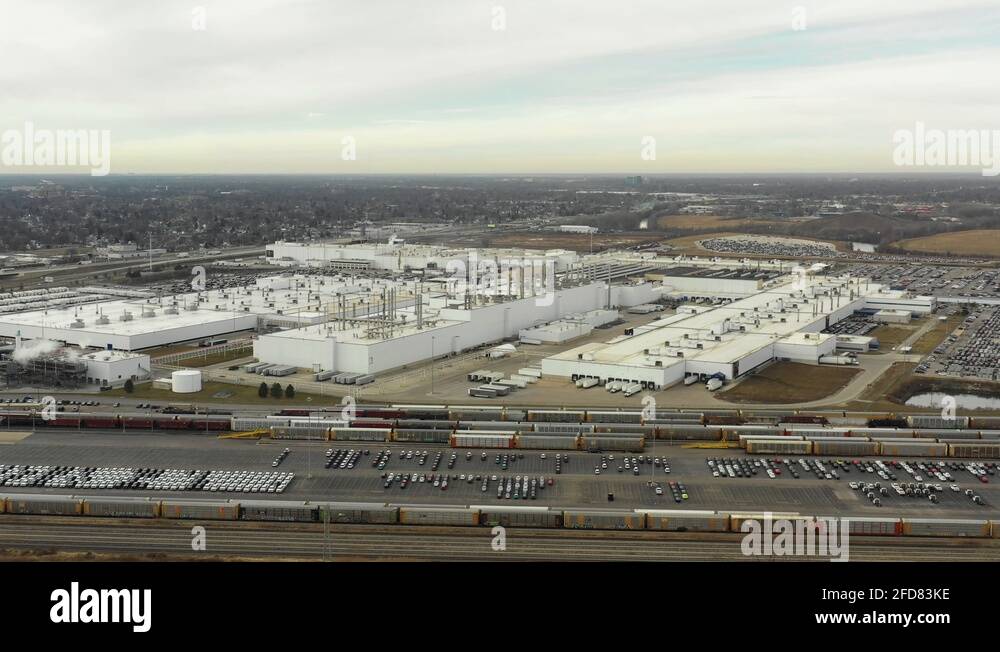 Built by chrysler Stock Videos & Footage - HD and 4K Video Clips - Alamy