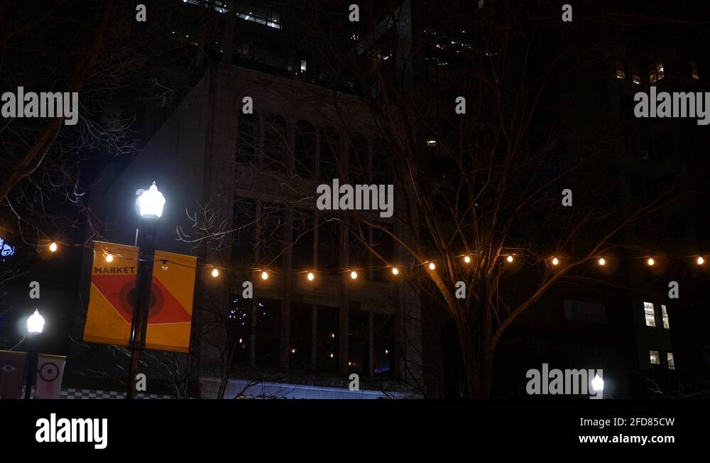 Plaza lights Stock Videos & Footage - HD and 4K Video Clips - Alamy