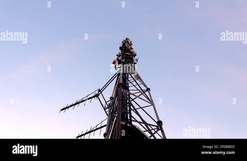 Mobile telephone antennas tower Stock Videos & Footage - HD and 4K Video Clips - Alamy