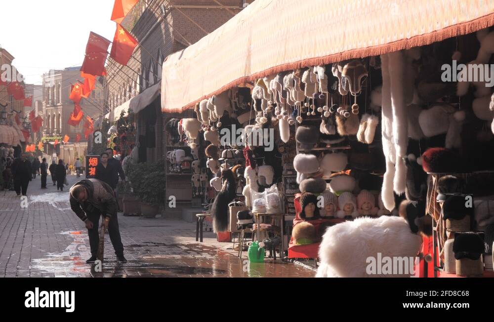 Hat bazaar Stock Videos & Footage - HD and 4K Video Clips - Alamy