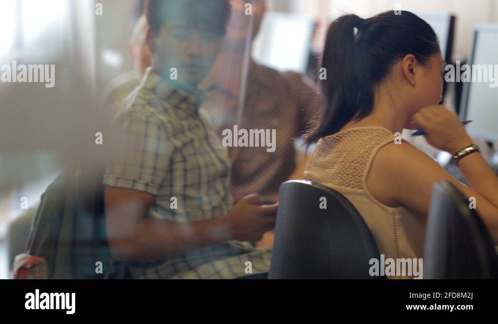 Computer class Stock Videos & Footage - HD and 4K Video Clips - Alamy