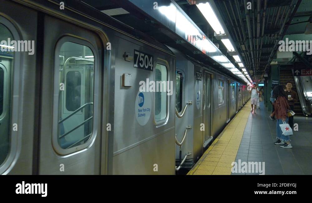 Times square station Stock Videos & Footage - HD and 4K Video Clips - Alamy