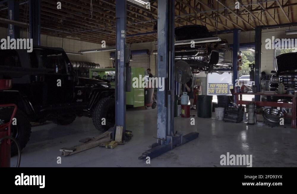 Mechanic mechanic mechanics Stock Videos & Footage - HD and 4K Video ...