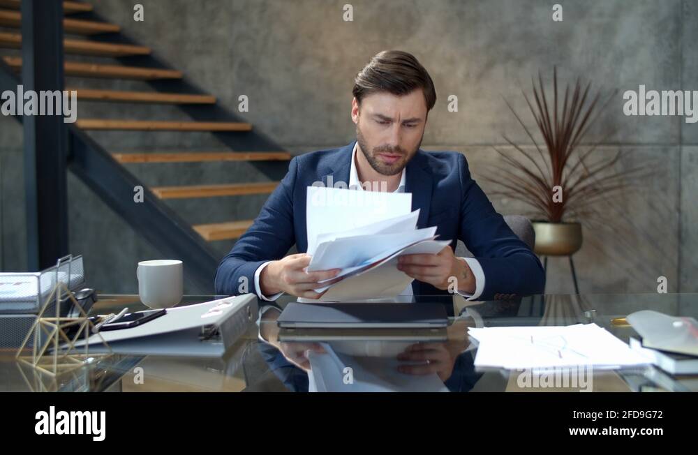 Throwing away technology Stock Videos & Footage - HD and 4K Video Clips ...