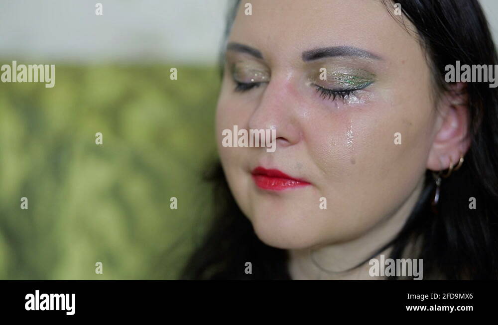 A crying woman Stock Videos & Footage - HD and 4K Video Clips - Alamy