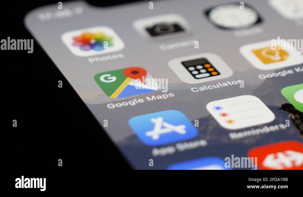 Path maps Stock Videos & Footage - HD and 4K Video Clips - Alamy