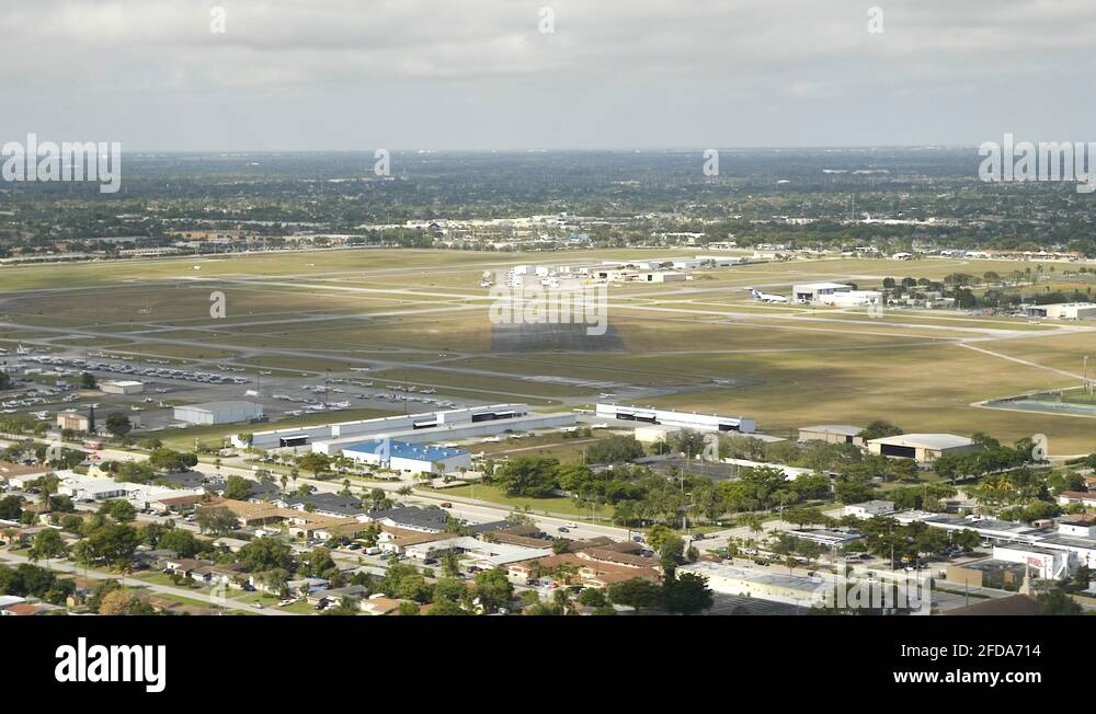 North perry airport Stock Videos & Footage - HD and 4K Video Clips - Alamy