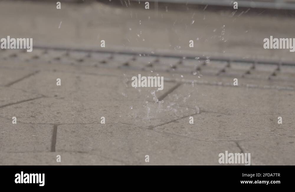 Raining on puddle Stock Videos & Footage - HD and 4K Video Clips - Alamy