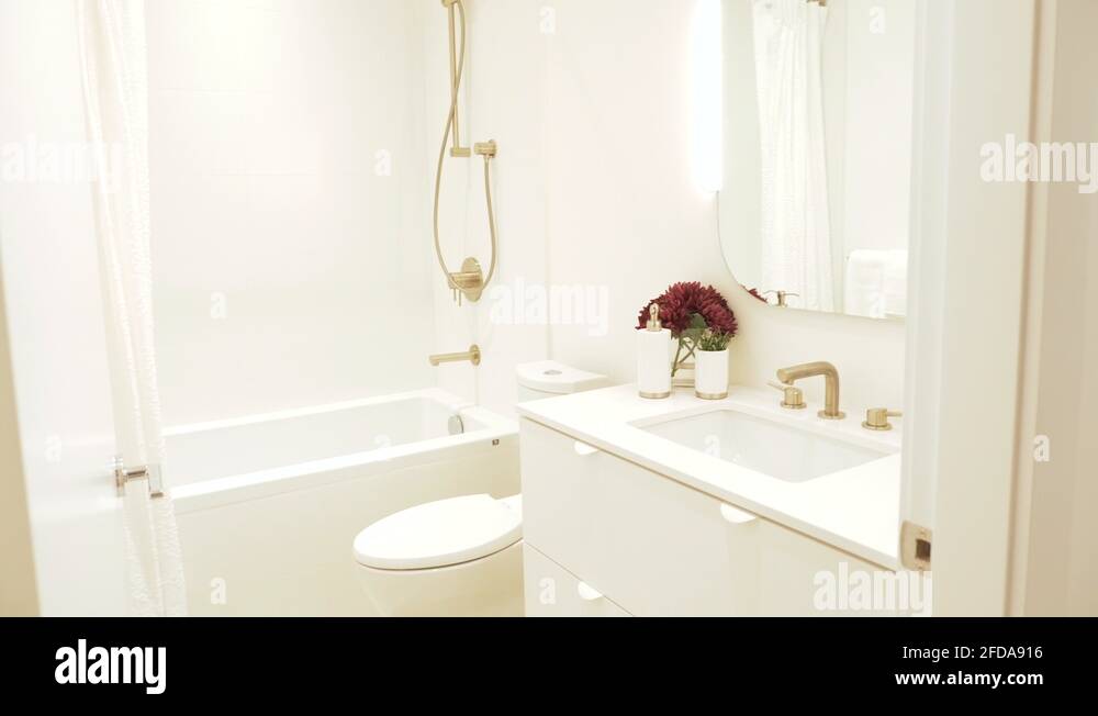 Clean white bathroom Stock Videos & Footage - HD and 4K Video Clips - Alamy