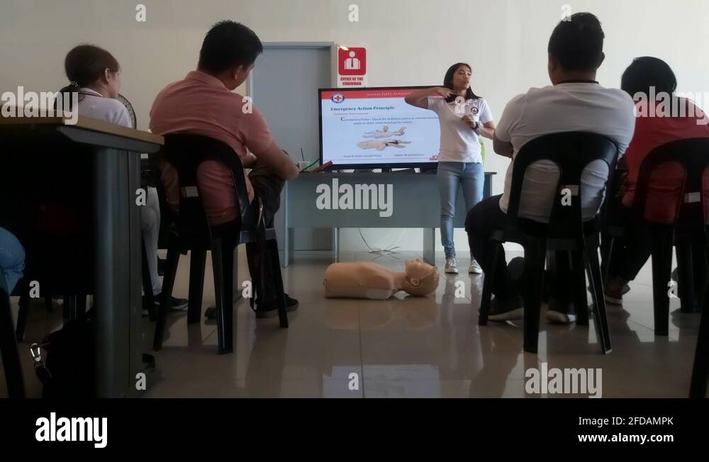CPR and first aid training course, Ologapo City, Philippines Stock ...
