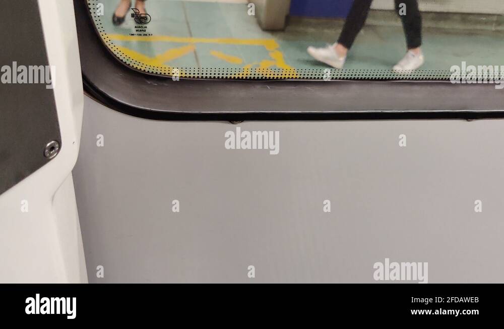 Tube doors Stock Videos & Footage - HD and 4K Video Clips - Alamy