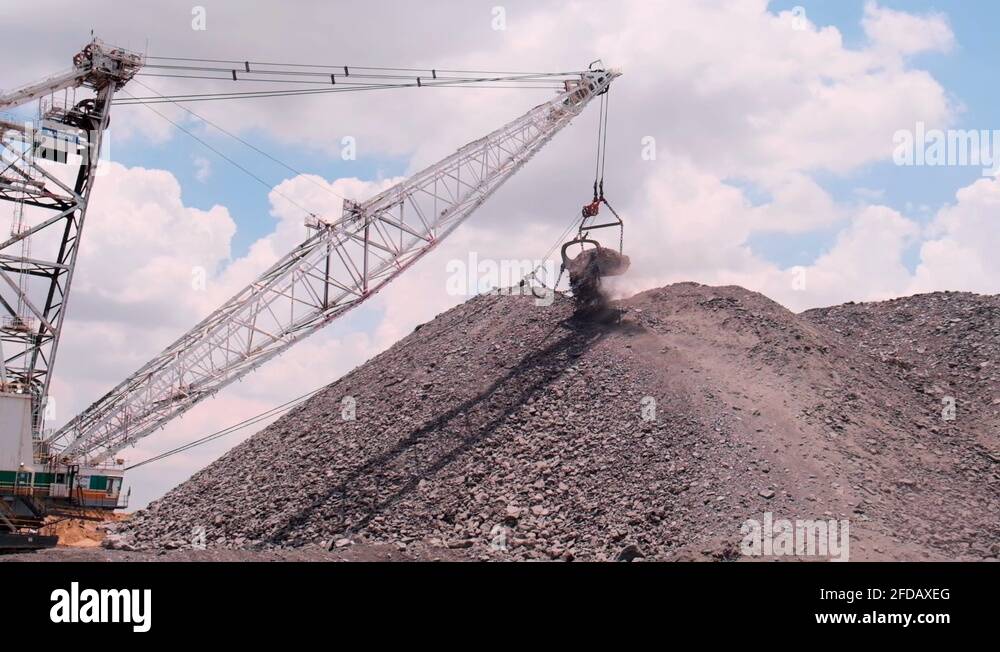 What Dragline Meaning at Jennifer Mcalister blog