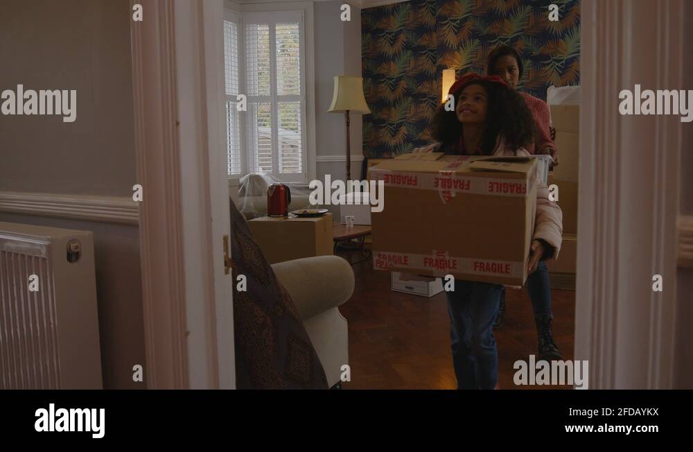 Moving out of house Stock Videos & Footage - HD and 4K Video Clips - Alamy