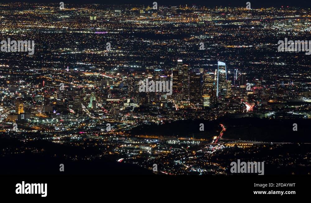 Night skyline city Stock Videos & Footage - HD and 4K Video Clips - Alamy