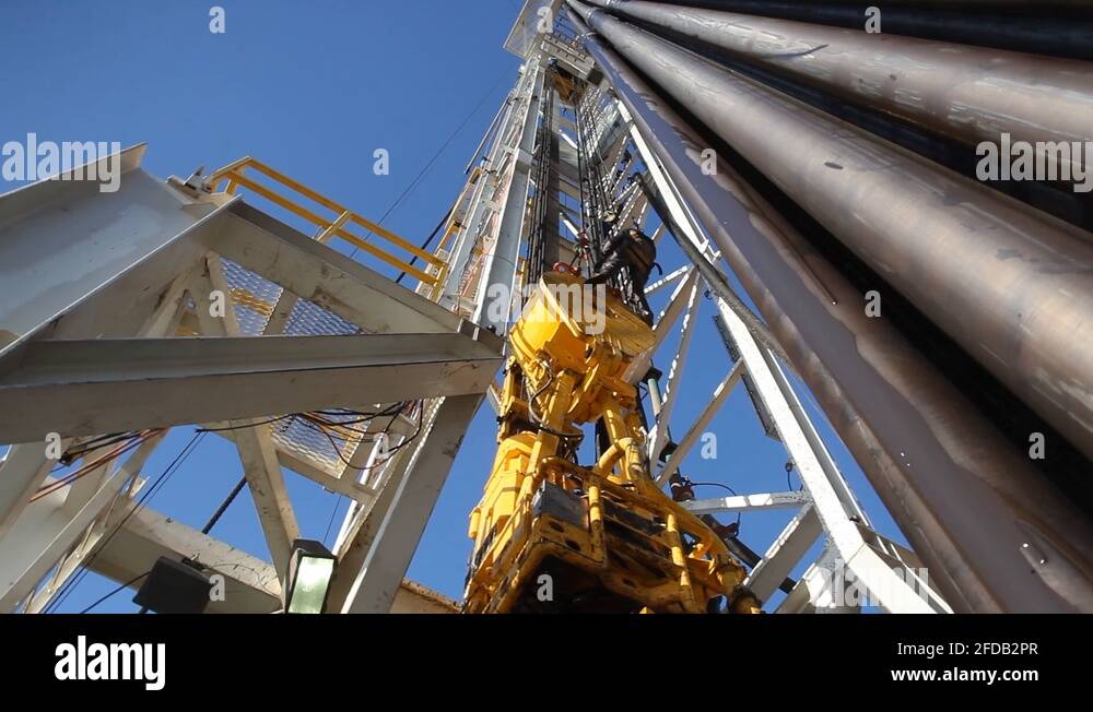Oilfield drilling Stock Videos & Footage - HD and 4K Video Clips - Alamy