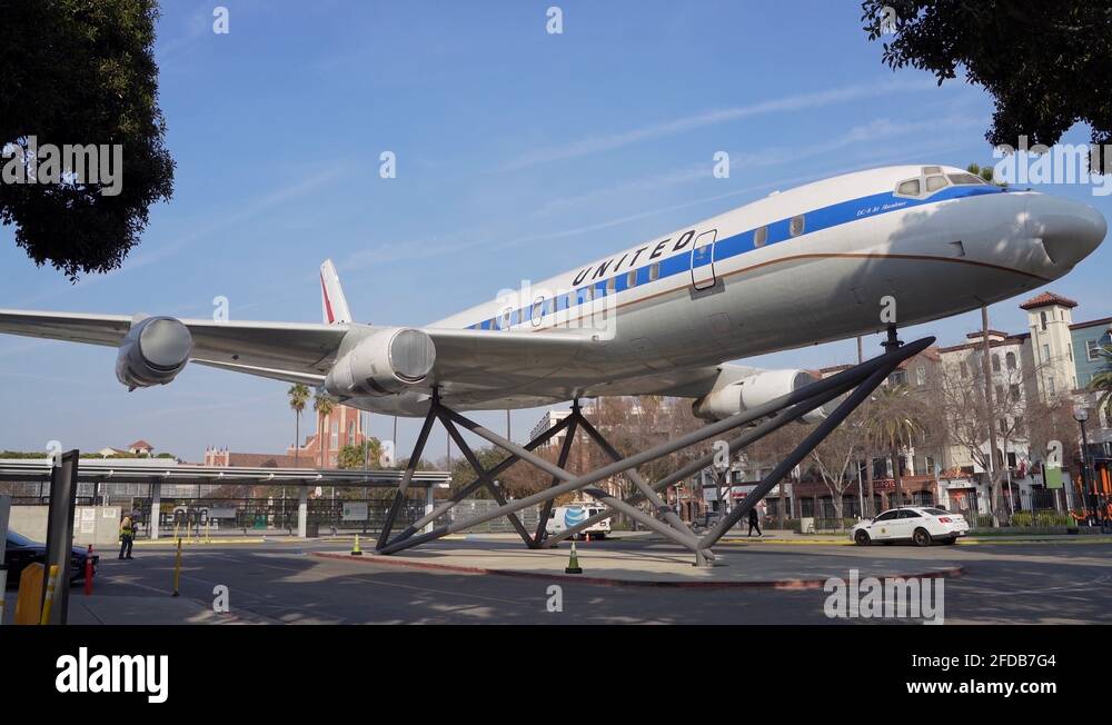 Douglas dc 8 Stock Videos & Footage - HD and 4K Video Clips - Alamy