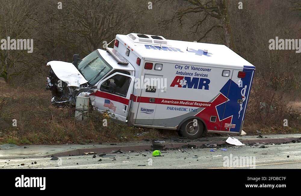 Ambulance side and front Stock Videos & Footage - HD and 4K Video Clips ...