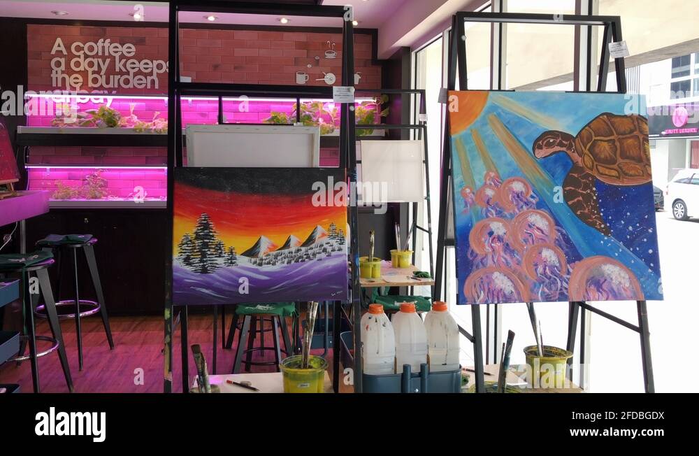 Section painting Stock Videos & Footage - HD and 4K Video Clips - Alamy