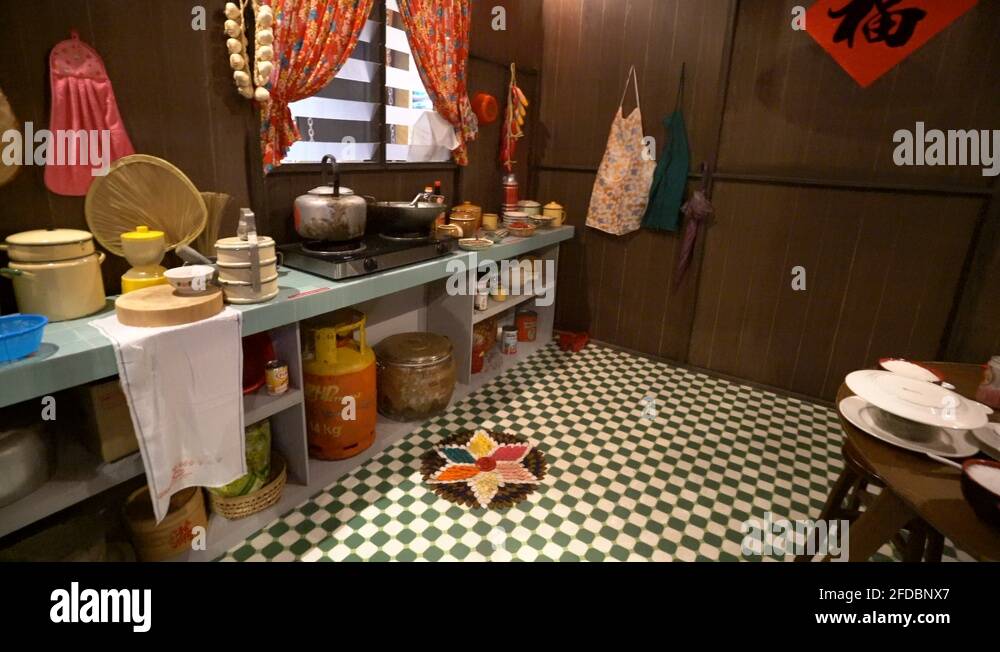 Chinese kitchen Stock Videos & Footage - HD and 4K Video Clips - Alamy