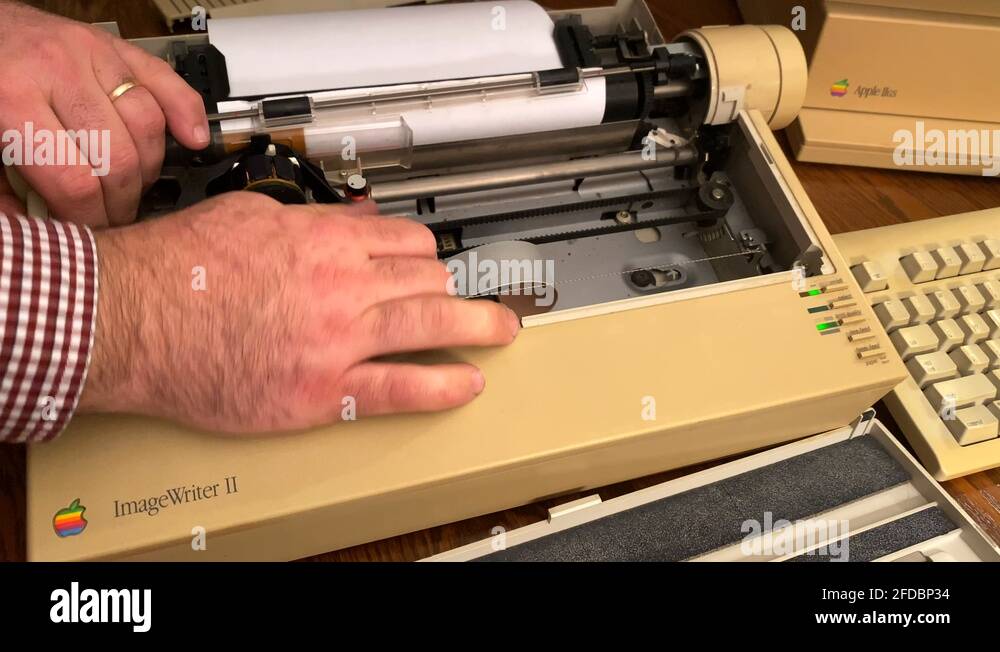 Fix printer Stock Videos & Footage - HD and 4K Video Clips - Alamy