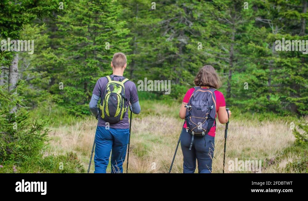 Split choose Stock Videos & Footage - HD and 4K Video Clips - Alamy