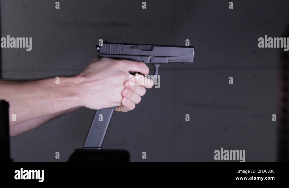 Glock machine gun Stock Videos & Footage - HD and 4K Video Clips - Alamy