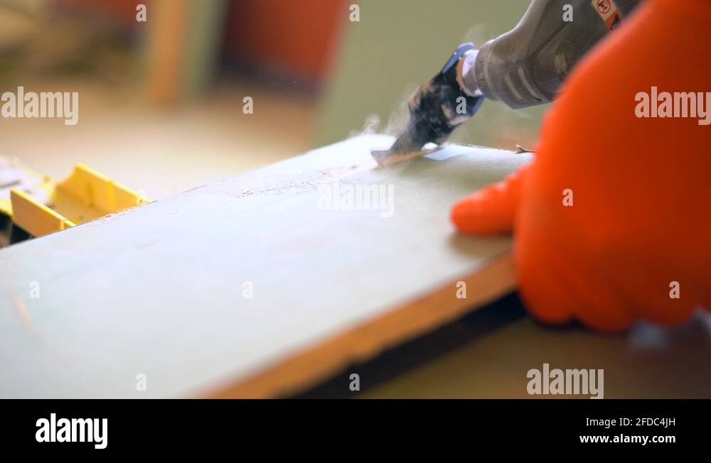 Drywall cutting Stock Videos & Footage - HD and 4K Video Clips - Alamy