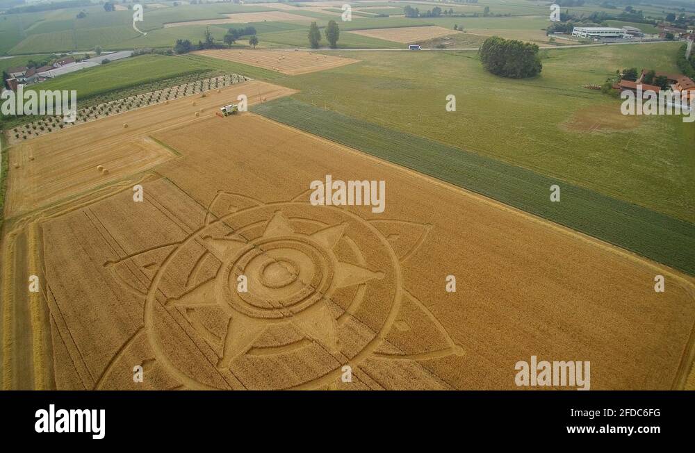 Threshing circle Stock Videos & Footage - HD and 4K Video Clips - Alamy