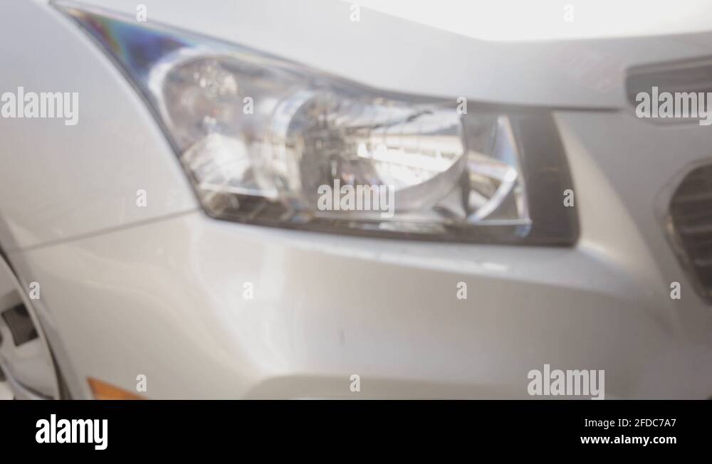Right headlight Stock Videos & Footage - HD and 4K Video Clips - Alamy
