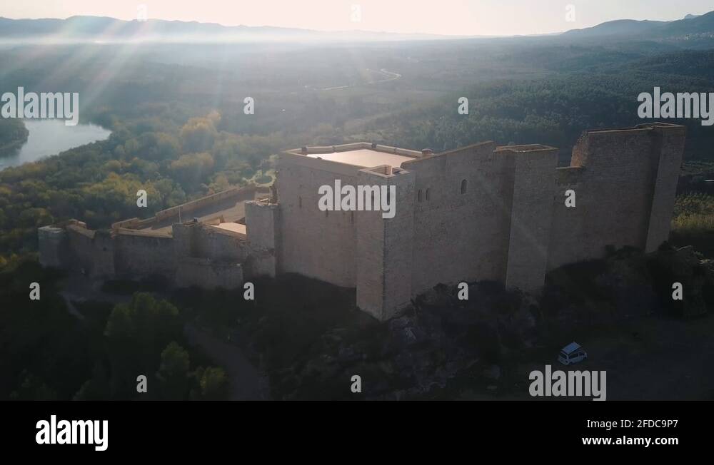 Van castle Stock Videos & Footage - HD and 4K Video Clips - Alamy