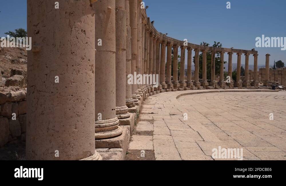 Oval columns Stock Videos & Footage - HD and 4K Video Clips - Alamy