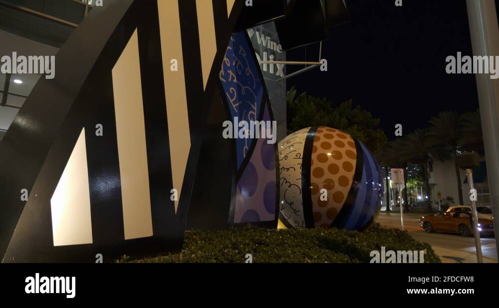 Romero Britto art sculpture in Miami Beach Stock Video Footage - Alamy