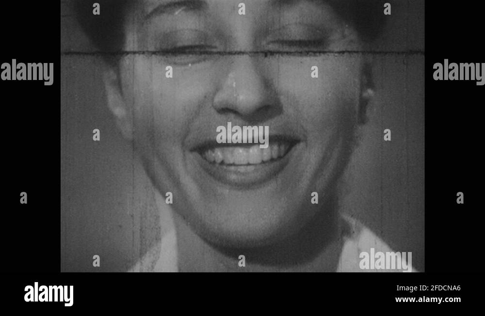 Card teeth Stock Videos & Footage - HD and 4K Video Clips - Alamy