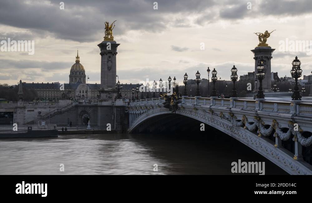 Alexandre bridge paris Stock Videos & Footage - HD and 4K Video Clips ...