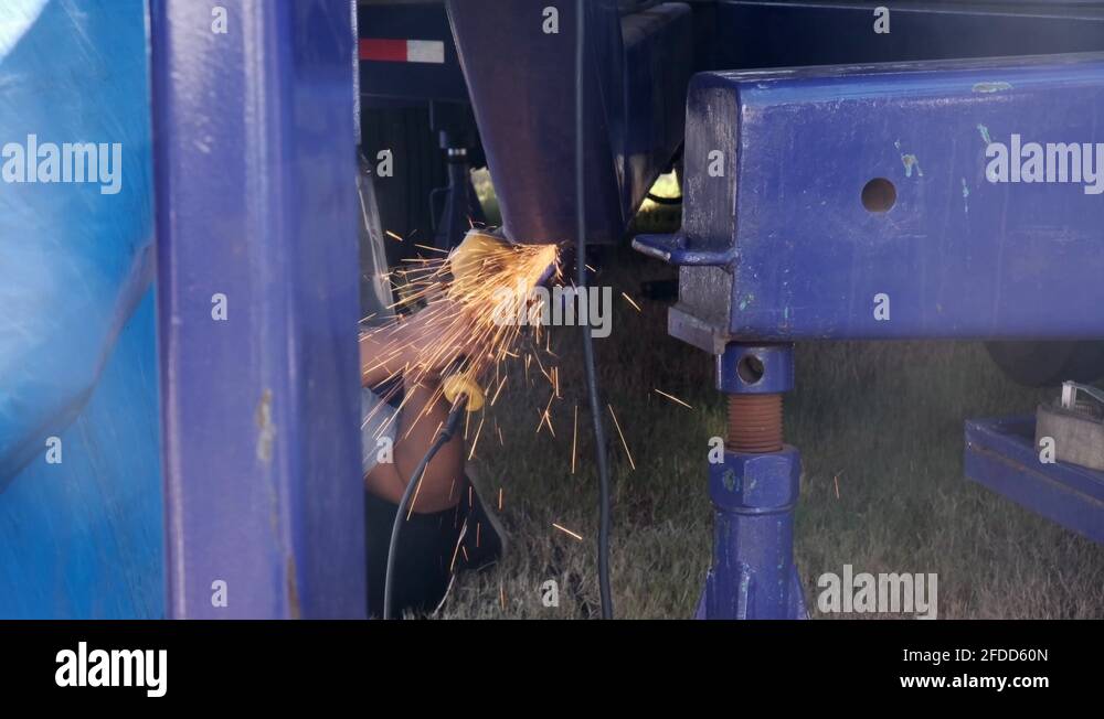 Steel fixing worker Stock Videos & Footage - HD and 4K Video Clips - Alamy