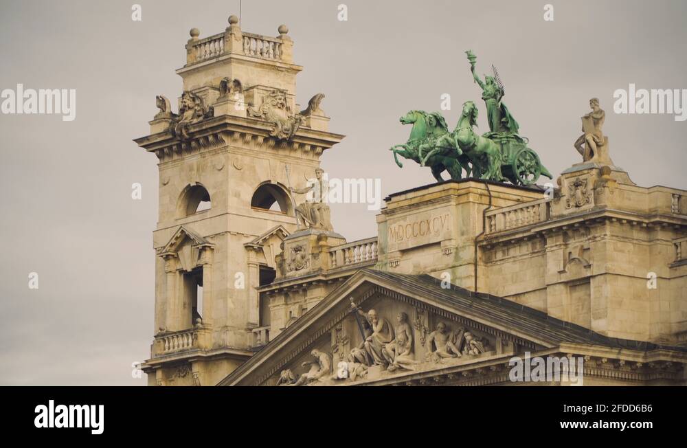 Famous museum displays Stock Videos & Footage - HD and 4K Video Clips ...