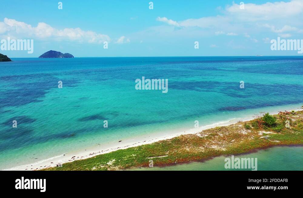 Barrier lagoon Stock Videos & Footage - HD and 4K Video Clips - Alamy