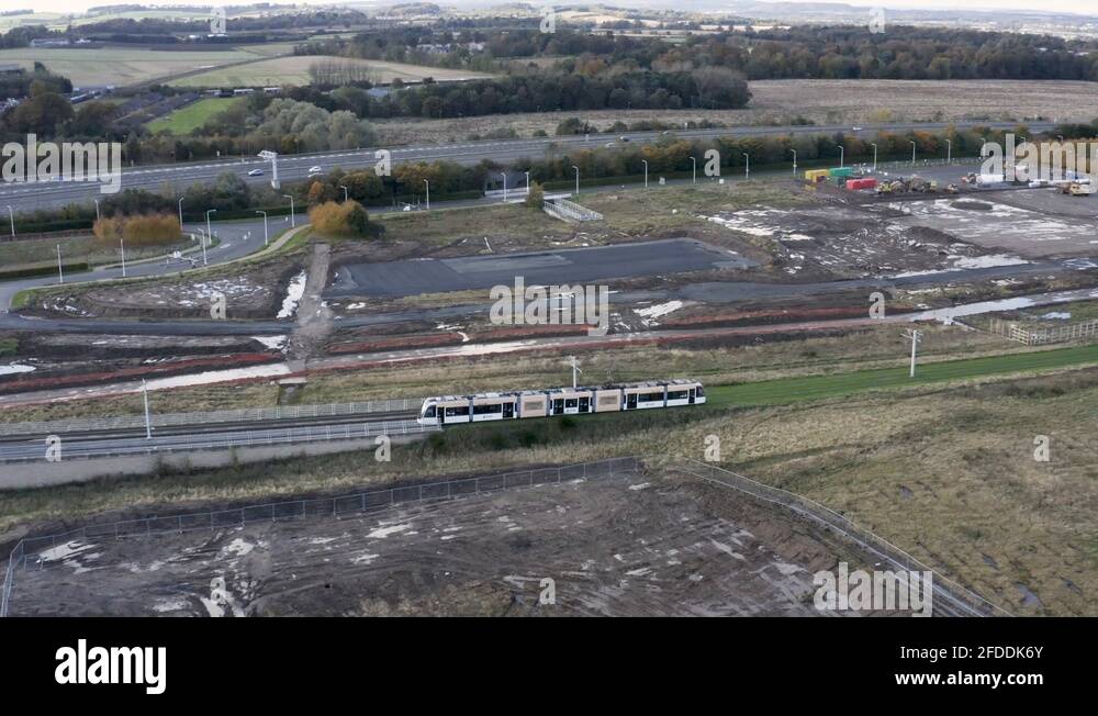 Elevated rail line Stock Videos & Footage - HD and 4K Video Clips - Alamy