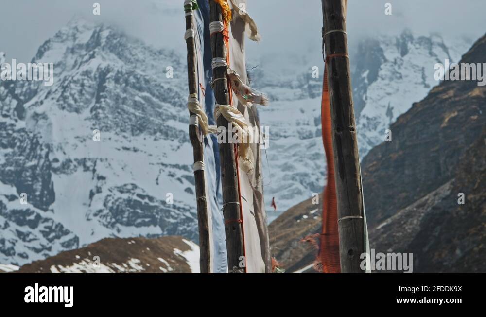Snow wind wall Stock Videos & Footage - HD and 4K Video Clips - Alamy