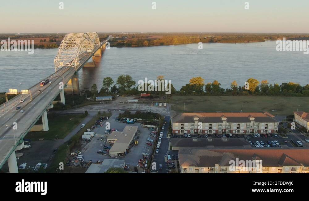 Lateral arch Stock Videos & Footage - HD and 4K Video Clips - Alamy