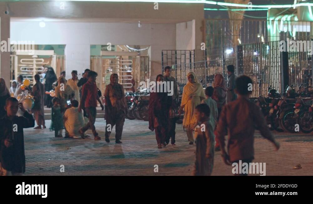 Poor muslim Stock Videos & Footage - HD and 4K Video Clips - Alamy