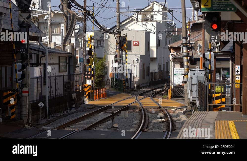 Japan train tracks Stock Videos & Footage - HD and 4K Video Clips - Alamy