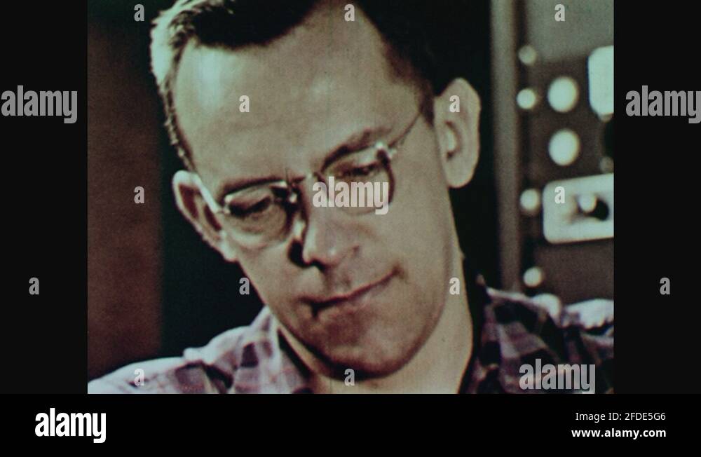 Sphere head Stock Videos & Footage - HD and 4K Video Clips - Alamy