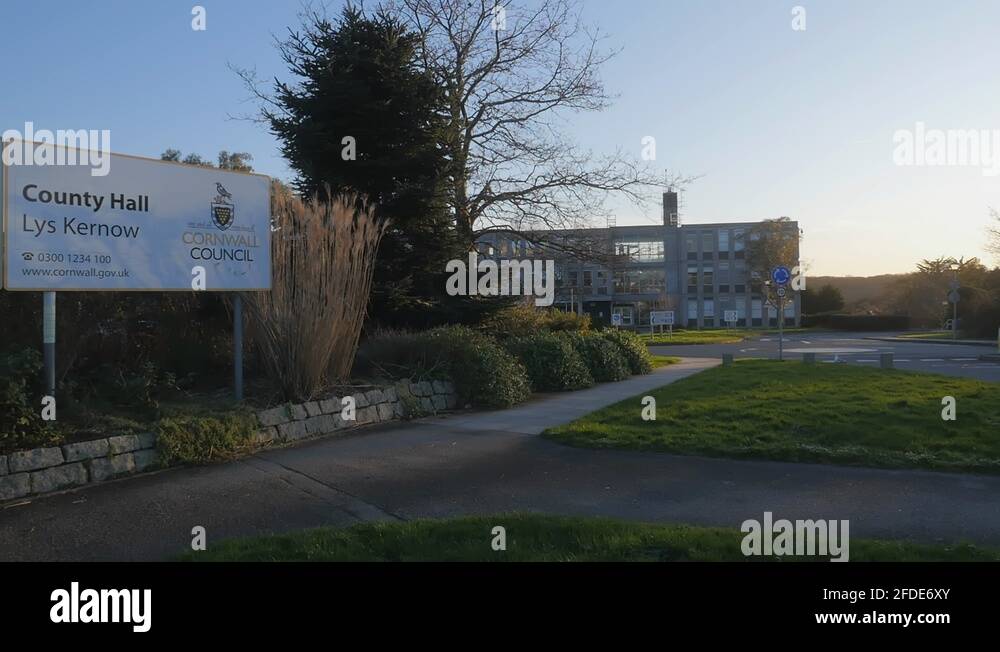 County hall exterior Stock Videos & Footage - HD and 4K Video Clips - Alamy