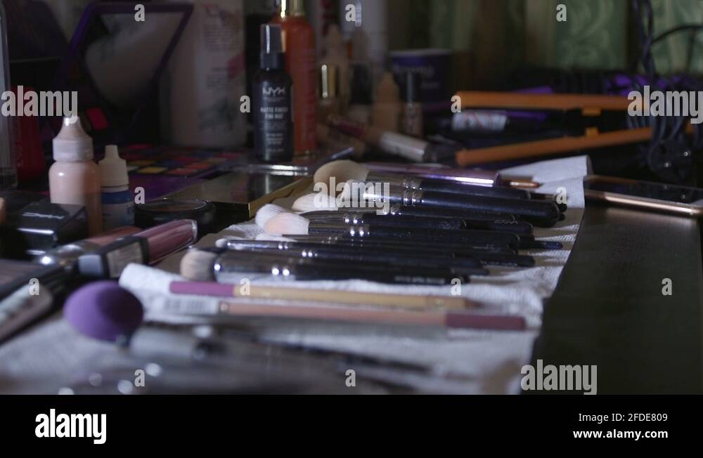 Cosmetics Stock Videos & Footage - HD and 4K Video Clips - Alamy