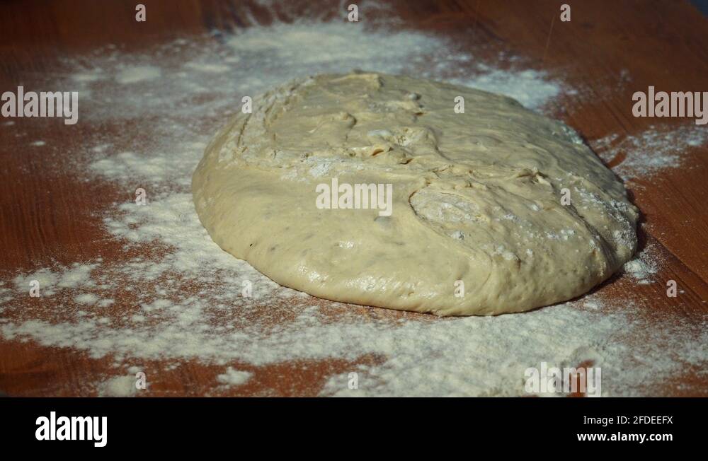 Rising yeast Stock Videos & Footage - HD and 4K Video Clips - Alamy
