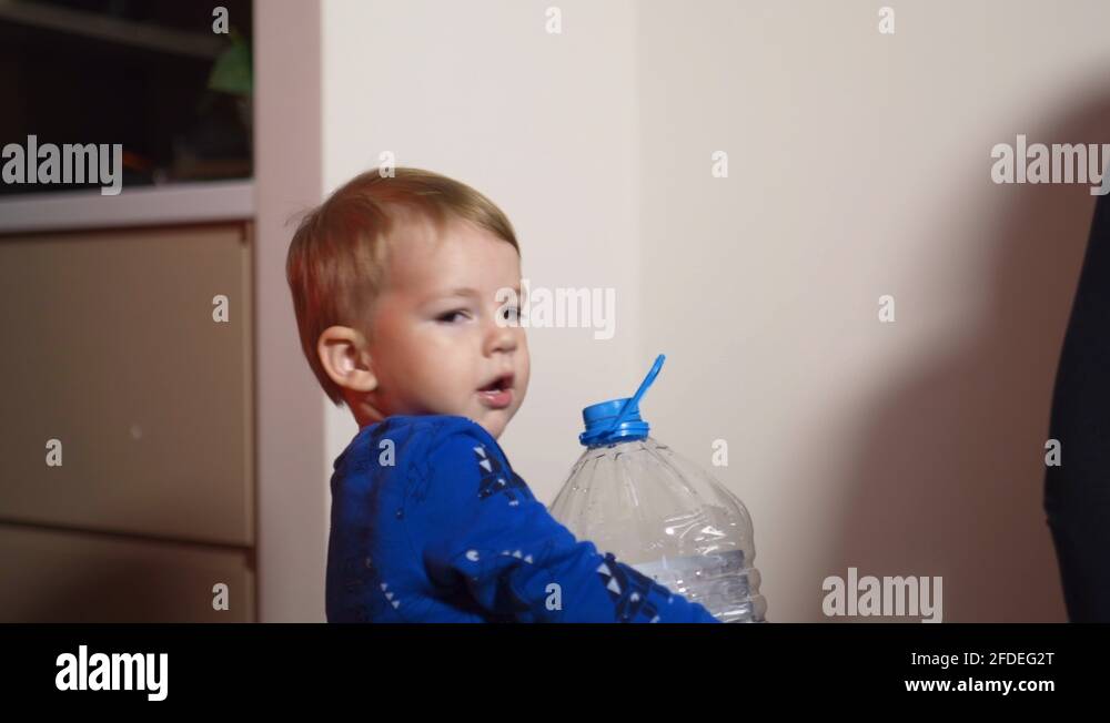 Heavy bottle Stock Videos & Footage - HD and 4K Video Clips - Alamy